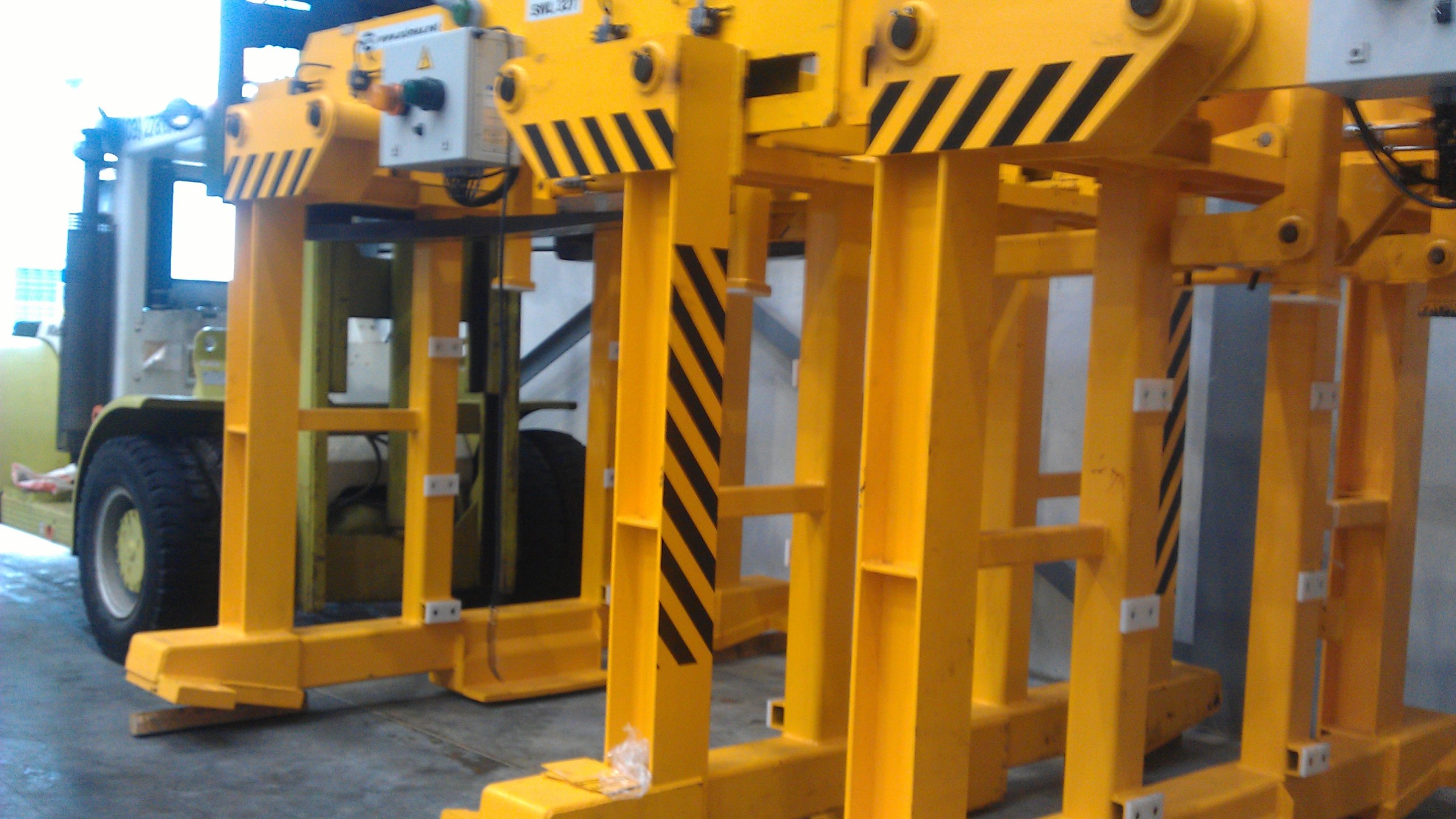 Lifting Equipment – Bakercranes Ltd