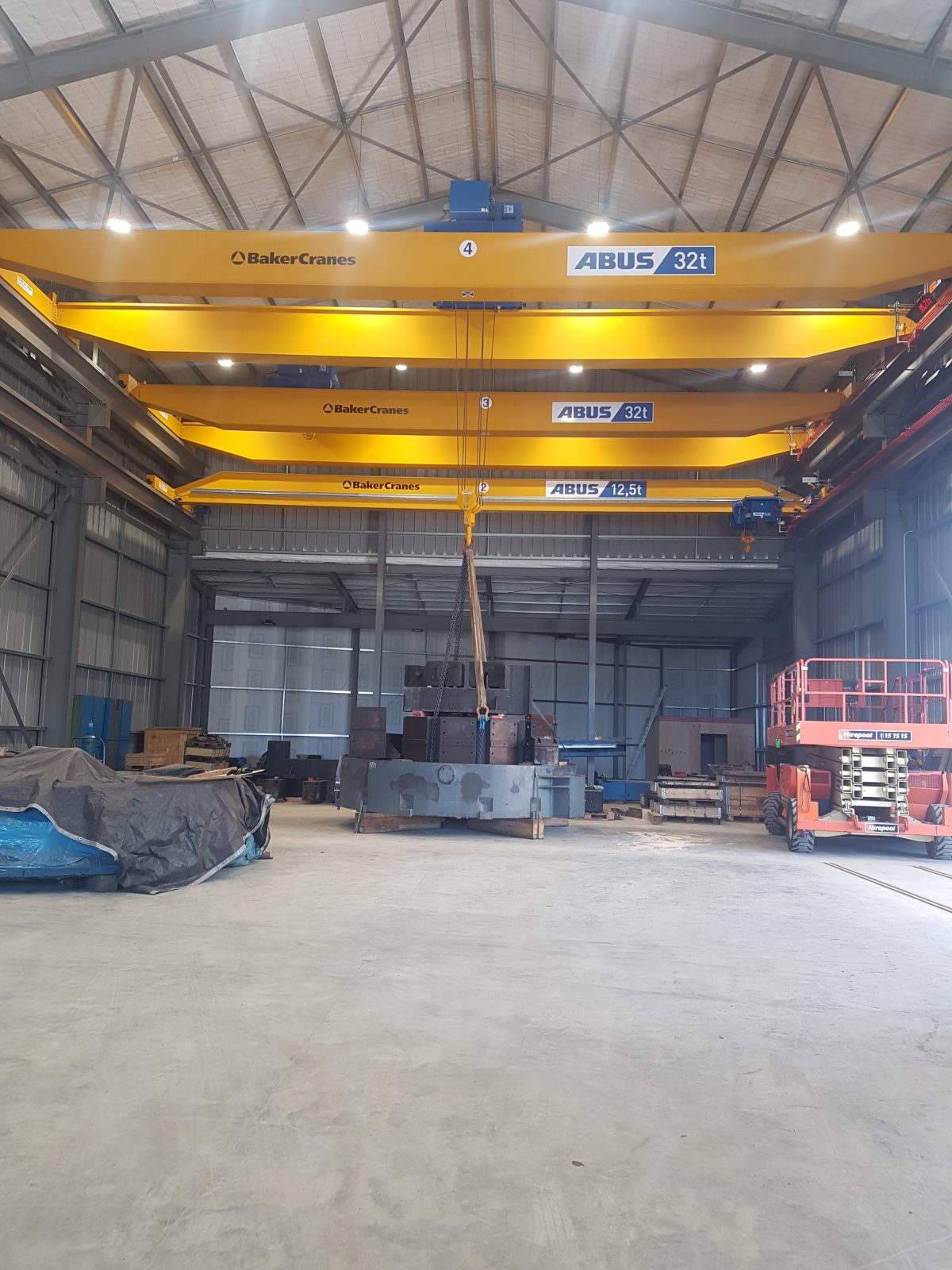 5t x 33m Single Girder Crane installed for a leading facade & joinery ...
